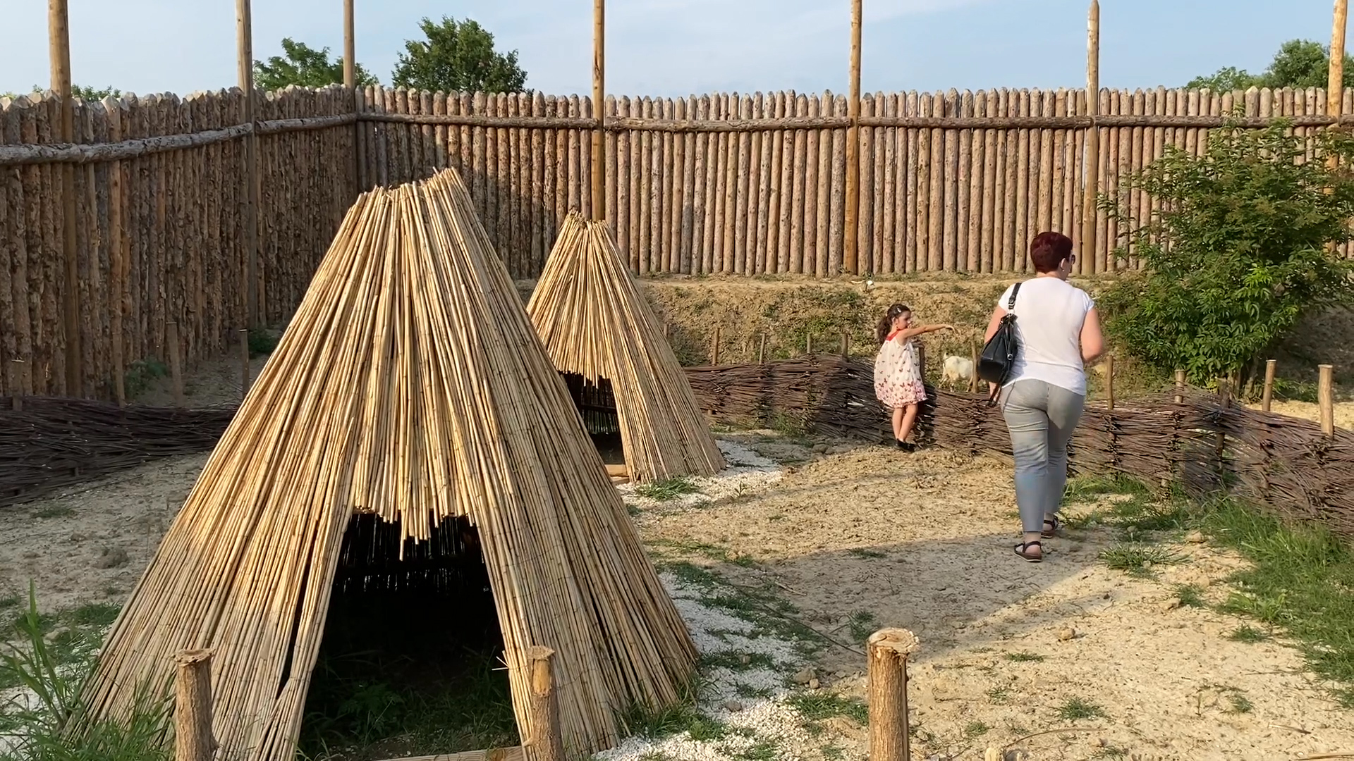 Srbija: INĐIJA- KELTSKO SELO – Balkan-Turizam